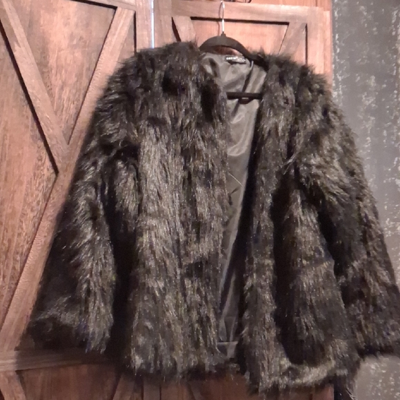 SHEIN | Jackets & Coats | Shein Dark Faux Fur Teddy Jacket | Poshmark